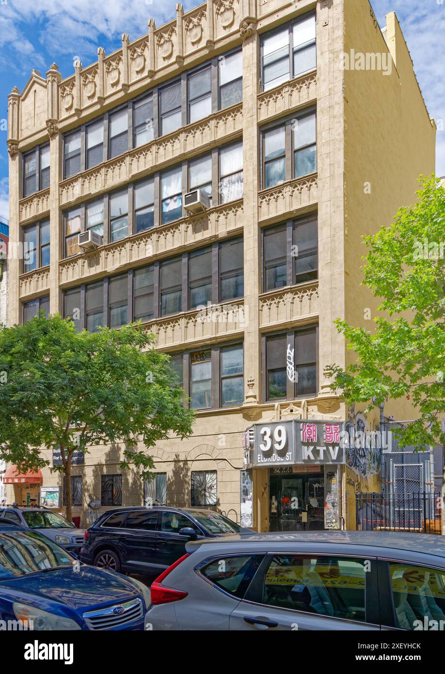 NYC Chinatown: 39 Eldridge Street is a low-rise commercial building ...