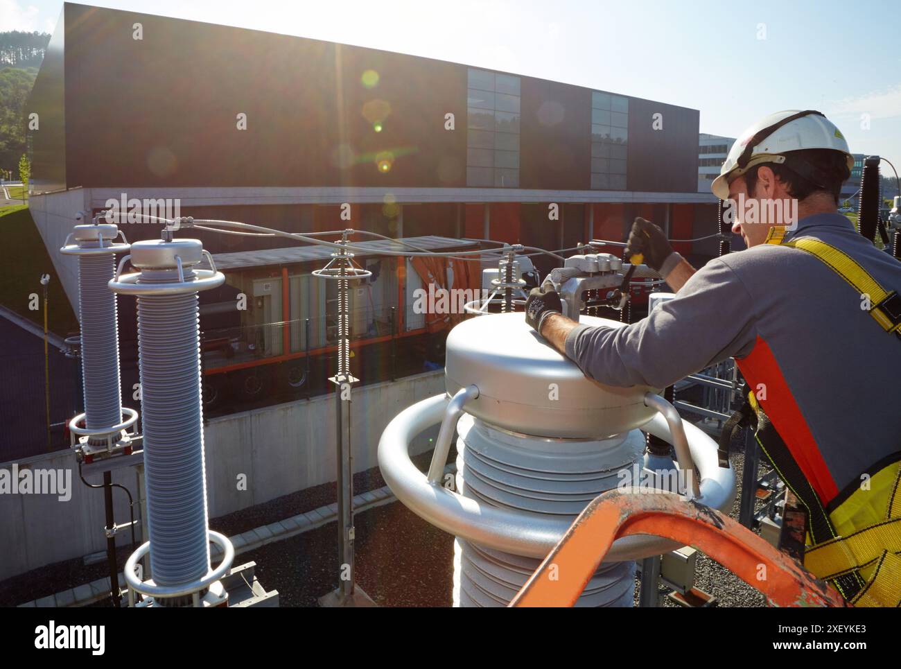 Underground electrical substation hi-res stock photography and images ...