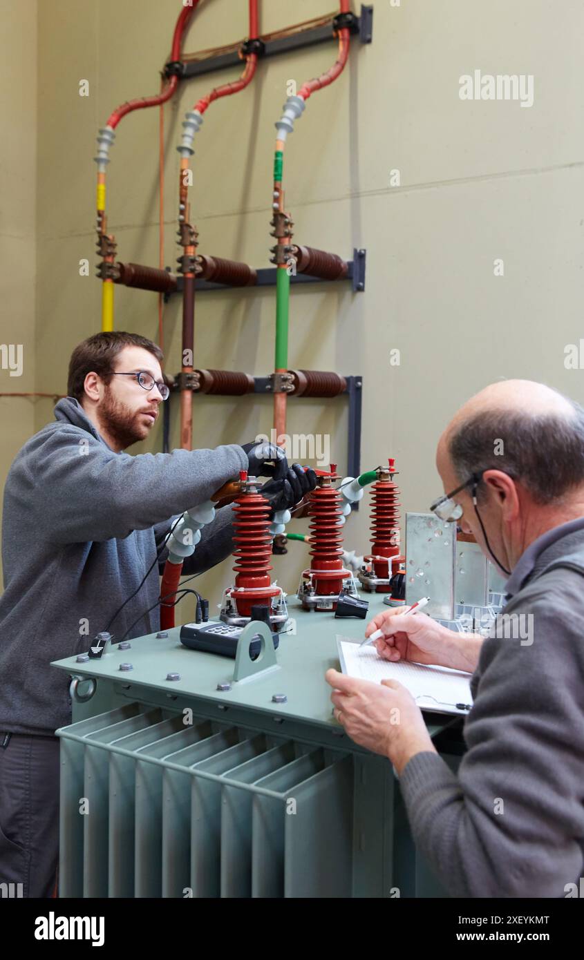 HIGH VOLTAGE LABORATORY. Test bench to conduct dielectric tests for ...