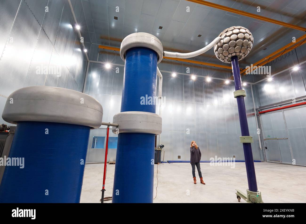 Faraday cage. HIGH VOLTAGE LABORATORY. Test bench to conduct dielectric ...