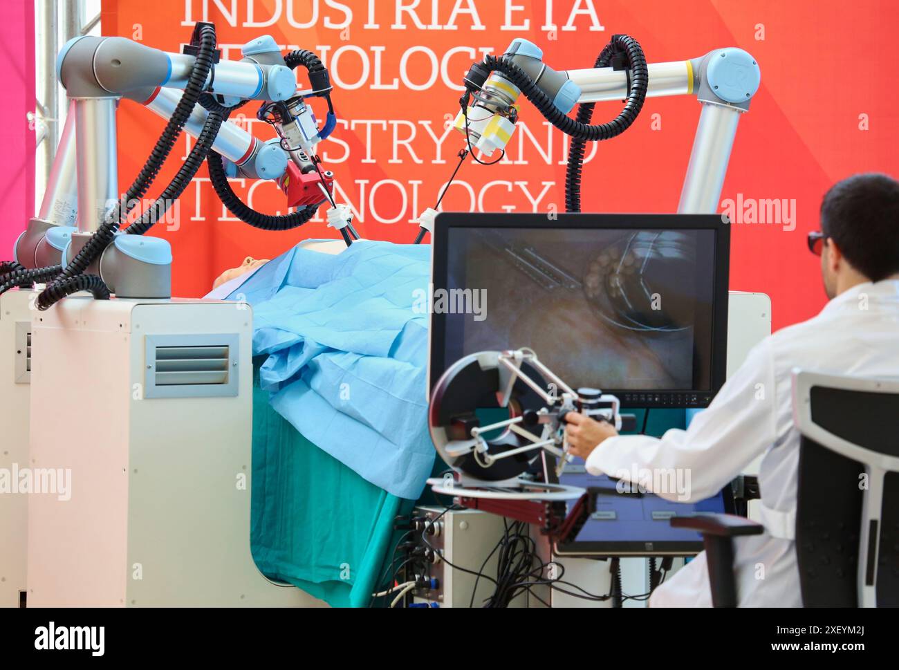 Development of a surgical robot with 3D vision and tactile sensations ...