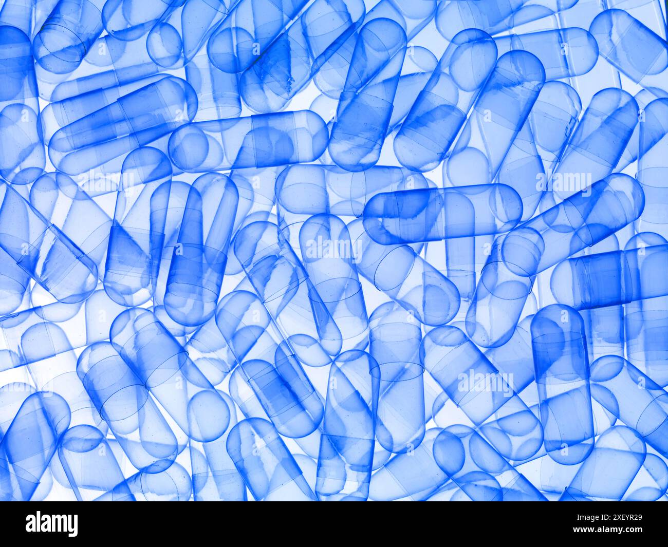 Empty clear medication capsule hi-res stock photography and images - Alamy