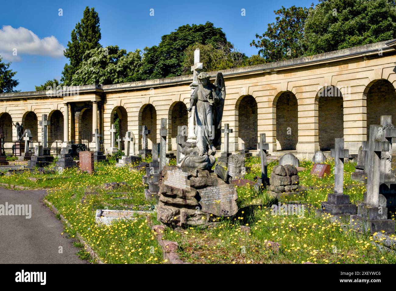 Brompton Cemetery, Royal Borough of Kensington & Chelsea, London ...