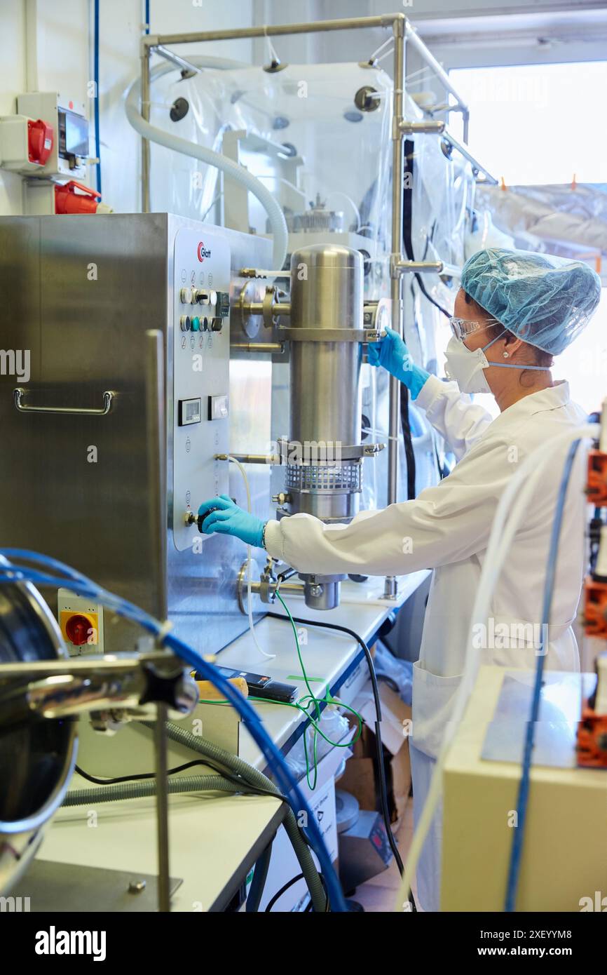 Coating Pan. Pharmaceutical Development Laboratory. Pre-formulation ...