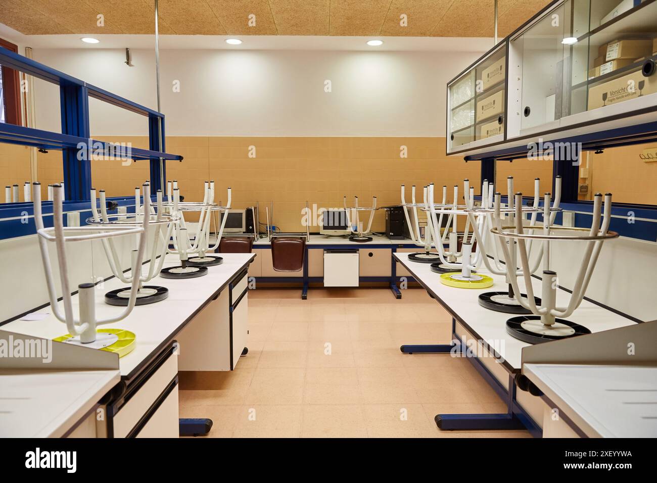 Pharmaceutical Development Laboratory. Pre-formulation, design and ...