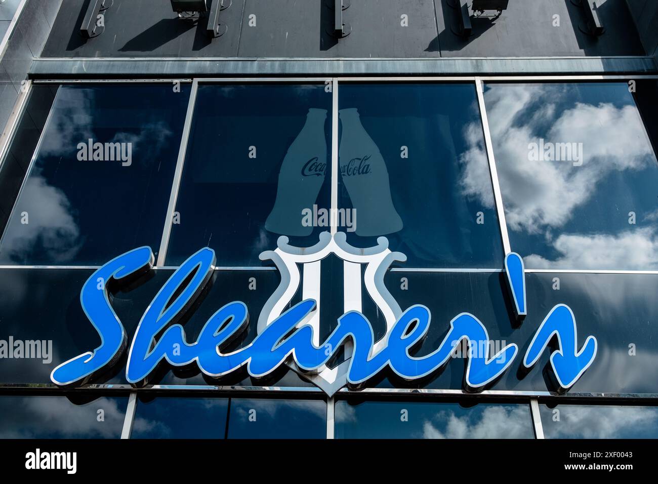 Newcastle UK: 8th June 2024: The famous Shearer's Bar exterior sign ...