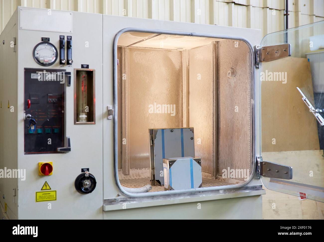 Degree of protection test. Dust chamber. Artificial aging test ...