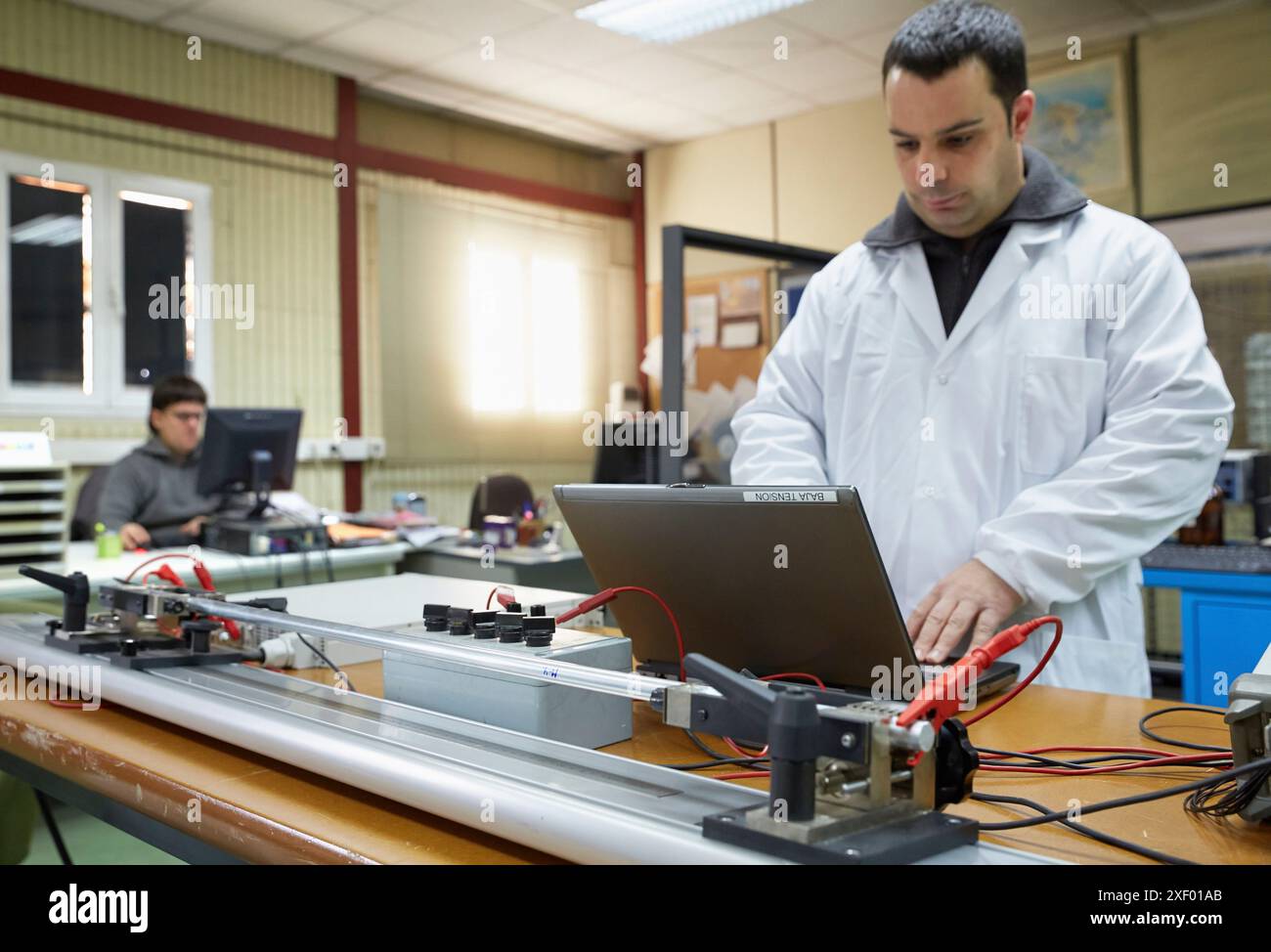 Resistance measurement test. Low Voltage Electric Laboratory ...