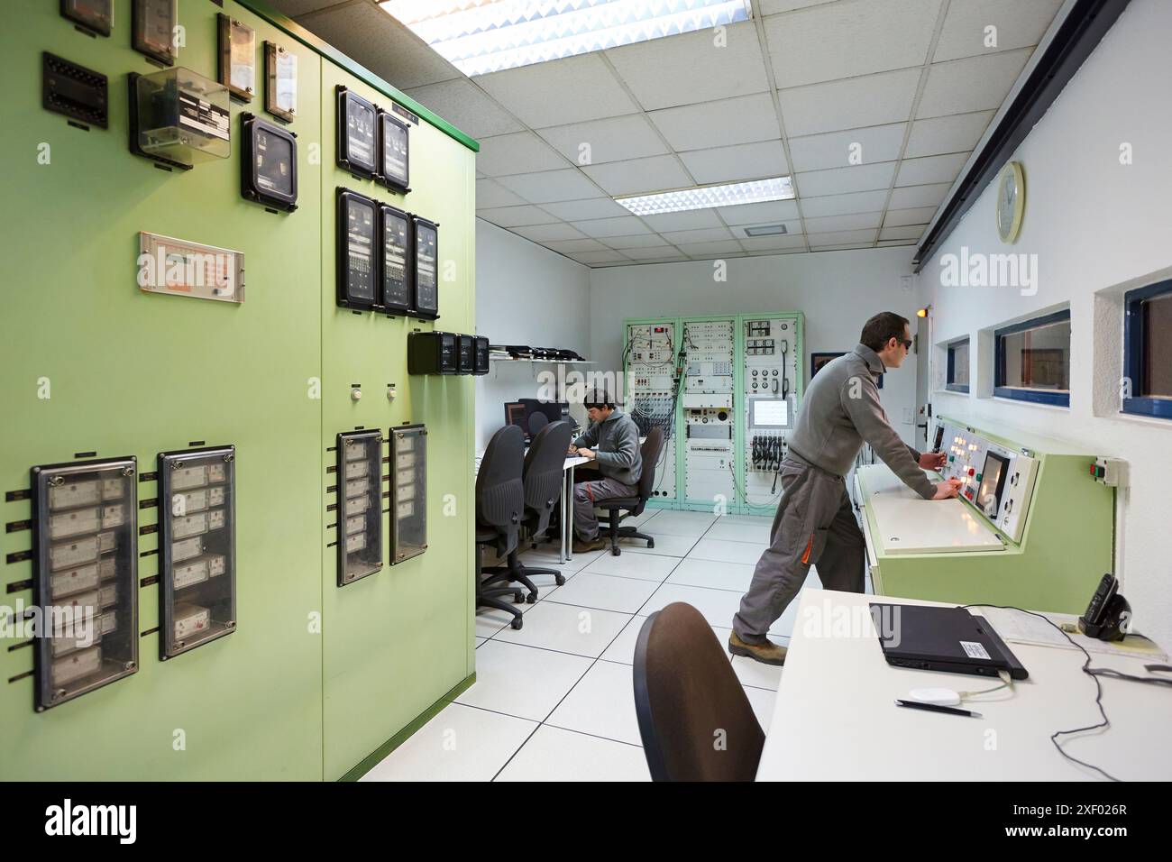 Power bi services hi-res stock photography and images - Alamy