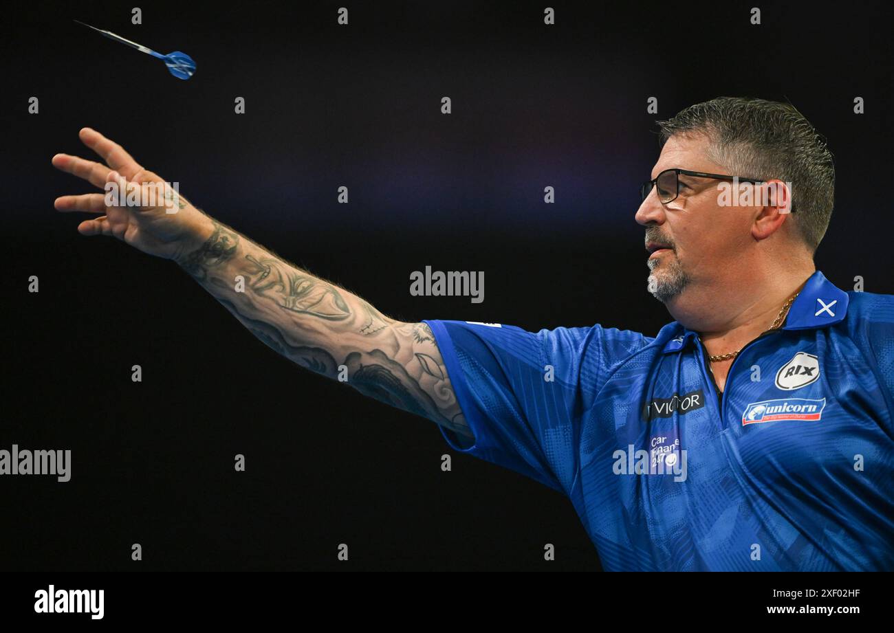 30 June 2024, Hesse, Frankfurt/Main: Darts, World Team Championship ...