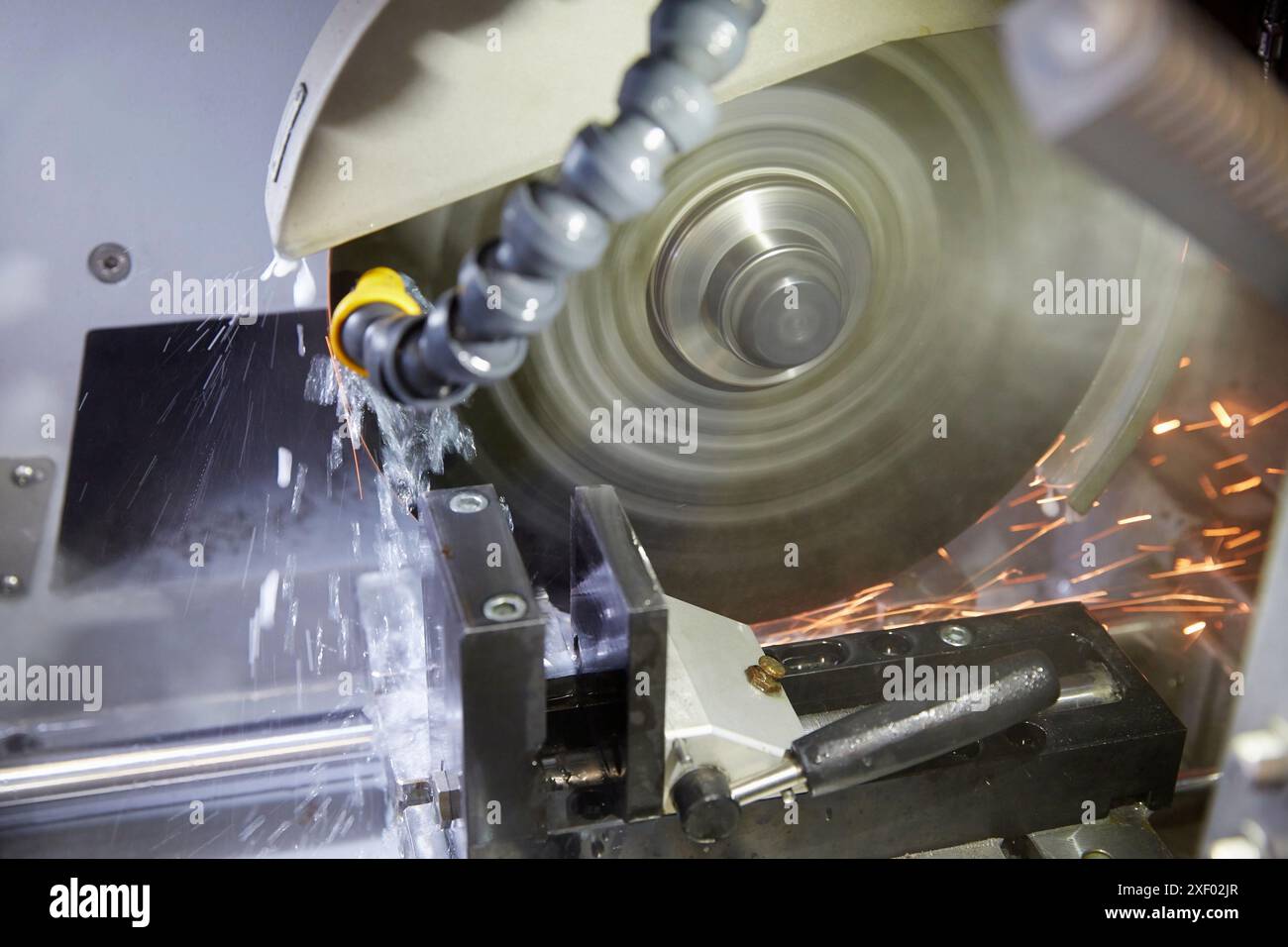 Cutter. Mechanical workshop of embedded sample preparation ...