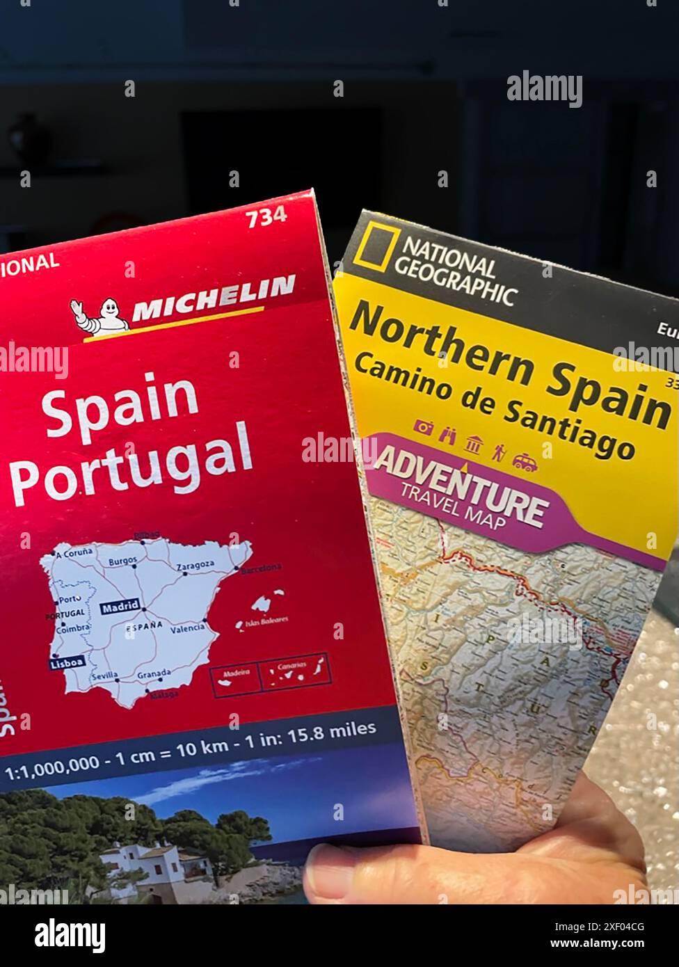 Road maps hi-res stock photography and images - Alamy