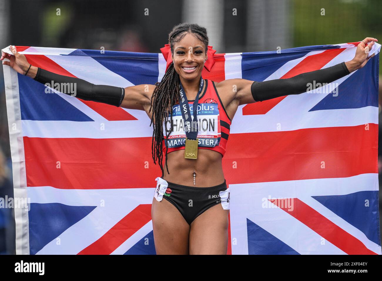 Amber Anning wins gold in the women’s 400m final during the Microplus ...