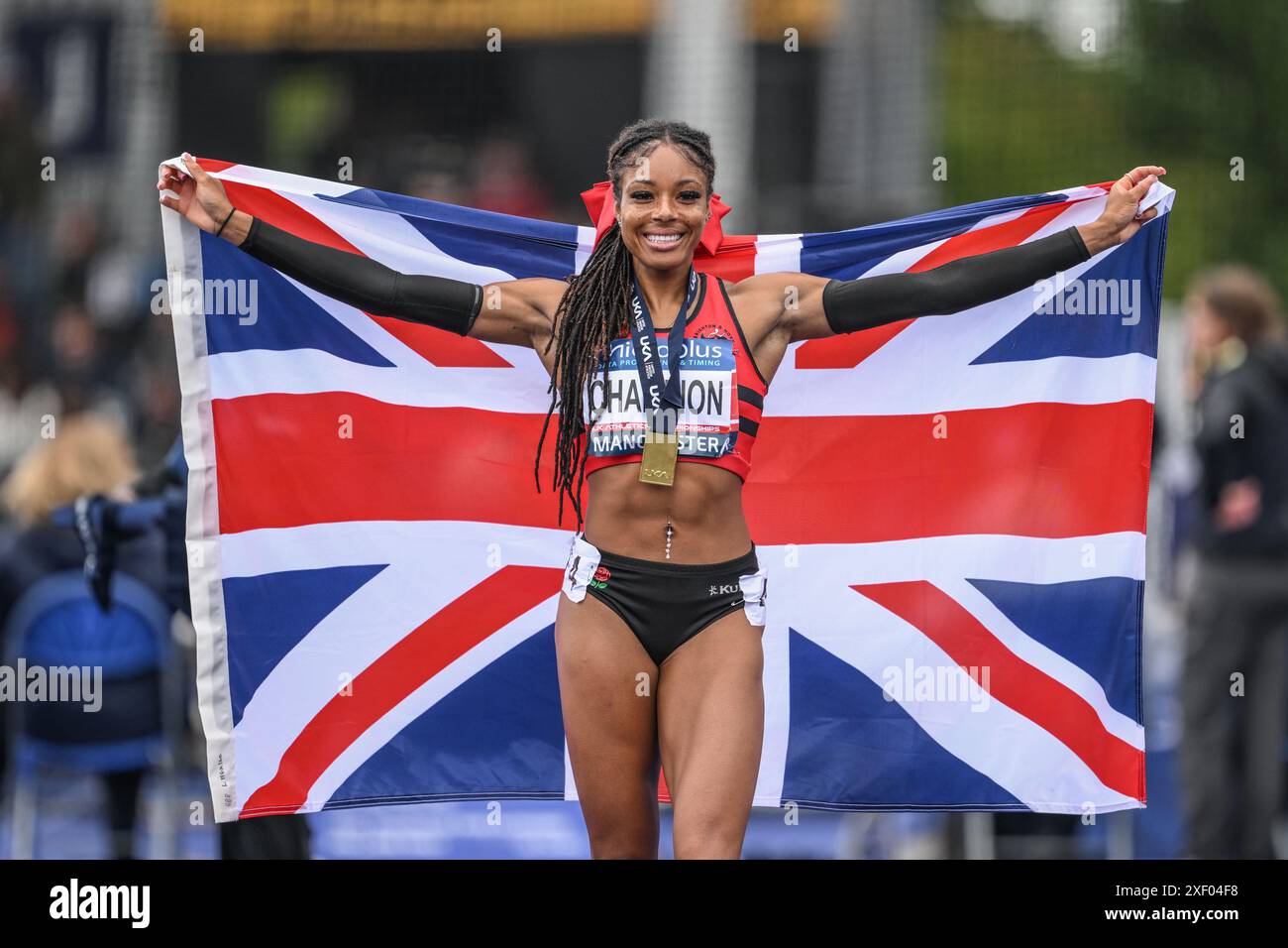 Amber Anning wins gold in the women’s 400m final during the Microplus ...