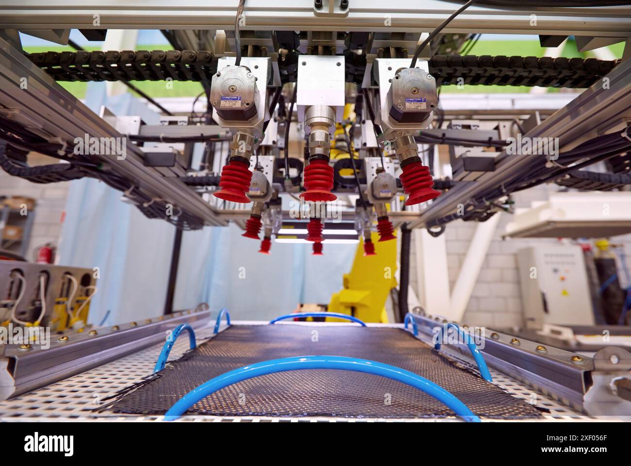 Tecnacomp Robotic cell manufacturing composite preforms Dry fiber ...