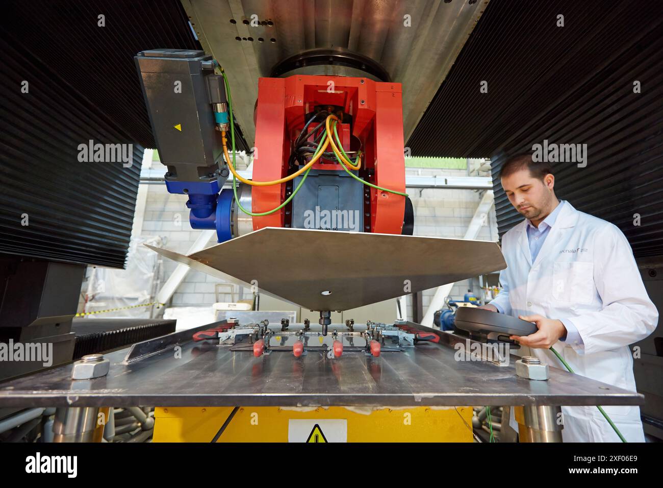 ATOM machine Forming thermally assisted incremental sheet to perform ...