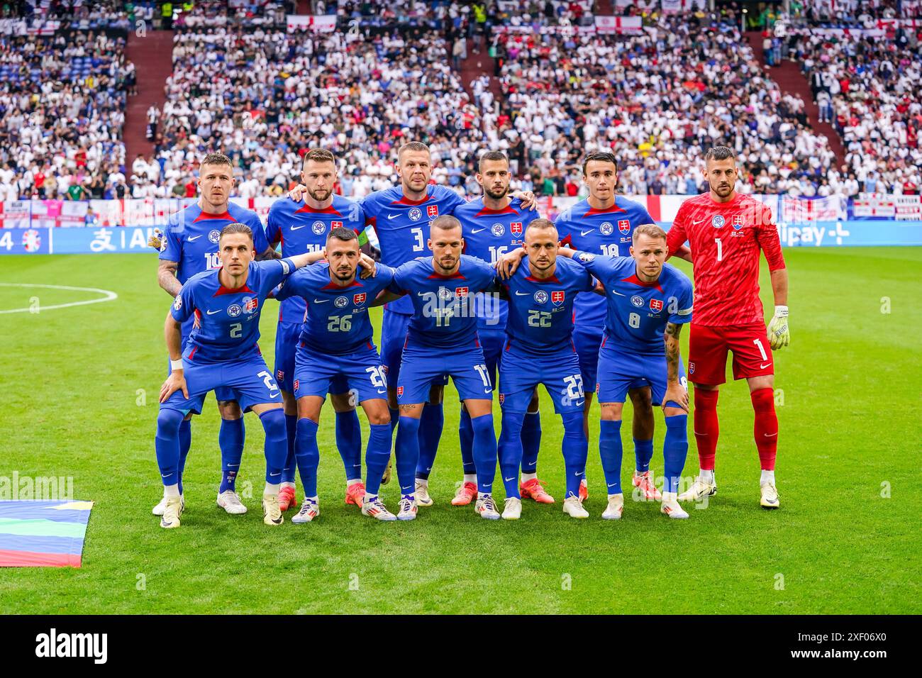 GELSENKIRCHEN, GERMANY - JUNE 30: Teamphoto with: goalkeeper Martin ...