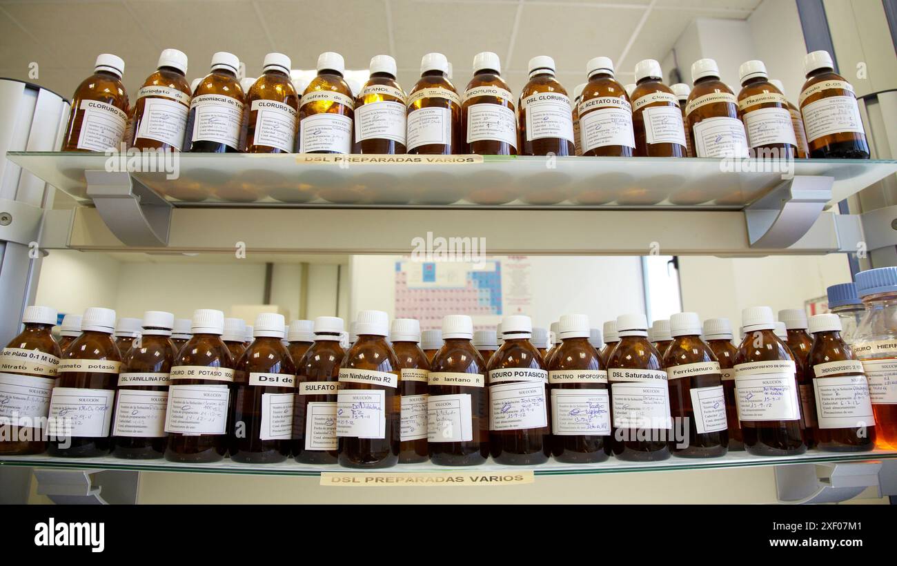 Laboratory shelf reagents research science hi-res stock photography and ...