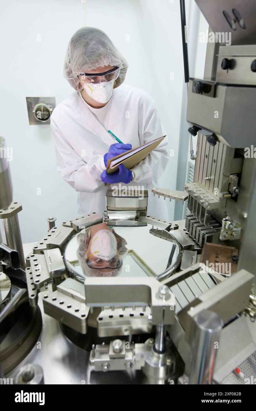 Encapsulation image hi-res stock photography and images - Alamy