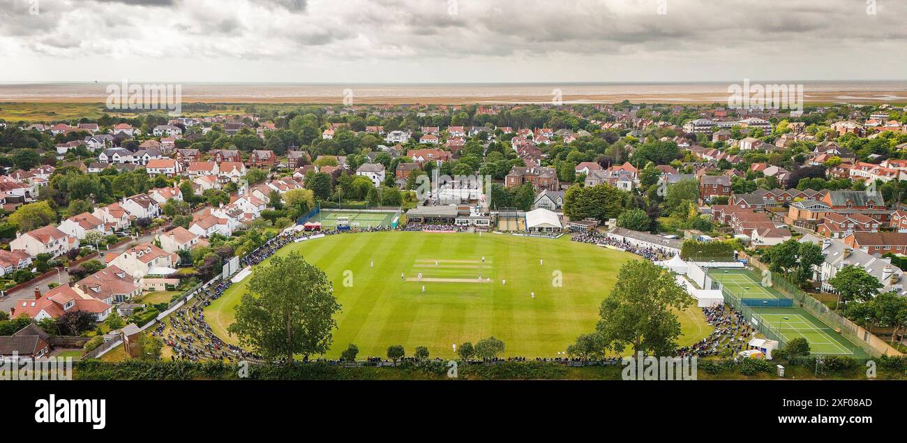 Aerial view county cricket ground hi-res stock photography and images ...