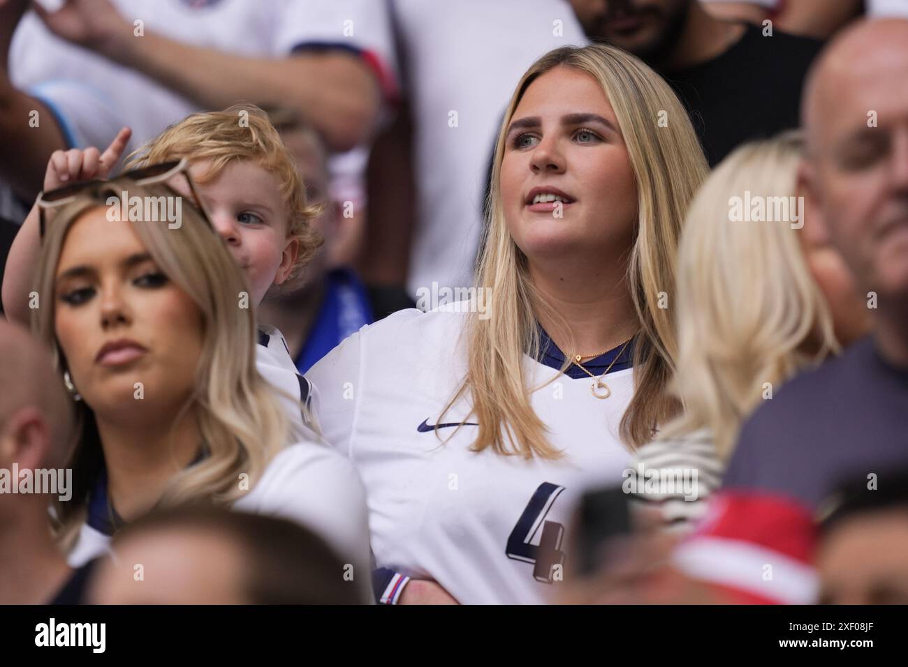 Gelsenkirchen, Germany. 30th June, 2024. Lauren Fryer (England's Declan ...