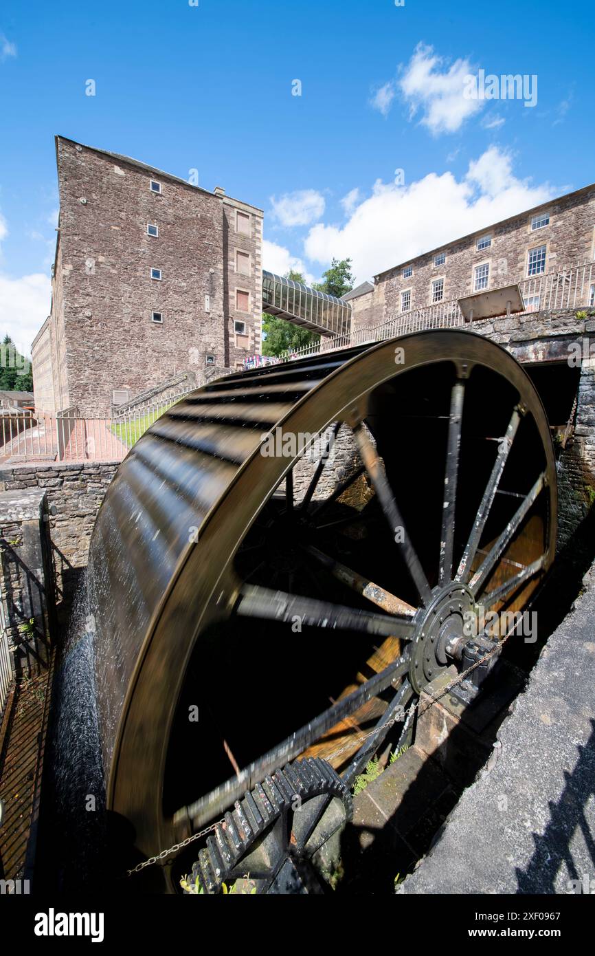 Water wheel in New Lanark Stock Photo - Alamy