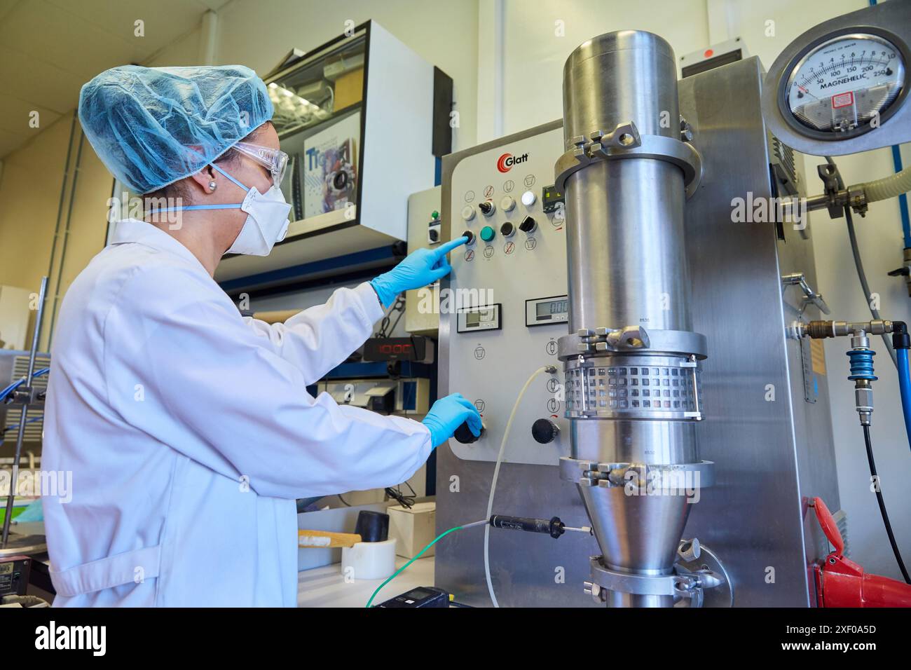 Coating Pan. Pharmaceutical Development Laboratory. Pre-formulation ...