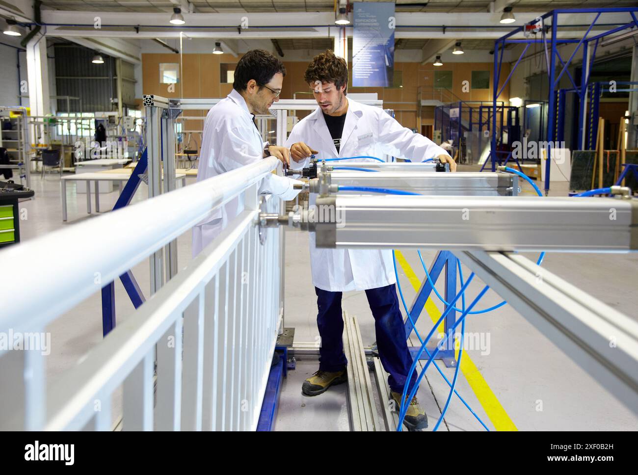 Railing, mechanical load and impact testing, material homologation ...