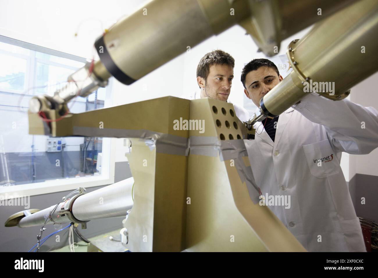 Multi-axial fatigue test platform, Department of Mechanical assays ...