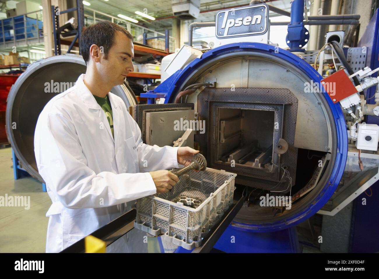 Vacuum furnace, vacuum heat treatment, metal manufacturing processes ...