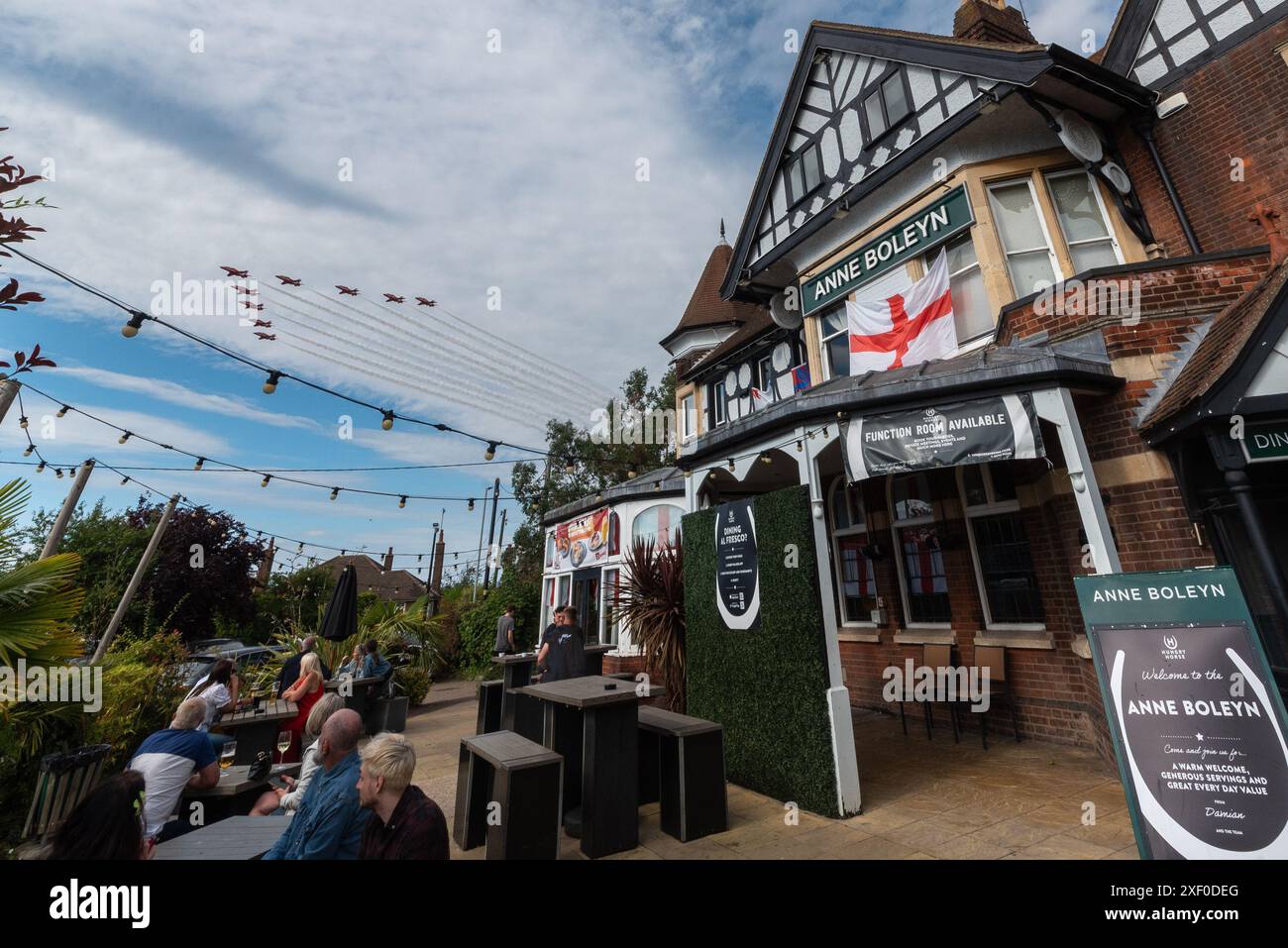 Air force football team hi-res stock photography and images - Alamy