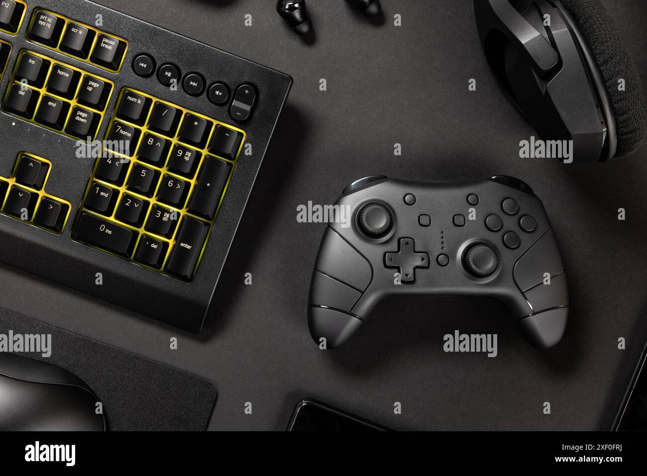Computer game devices hi-res stock photography and images - Alamy