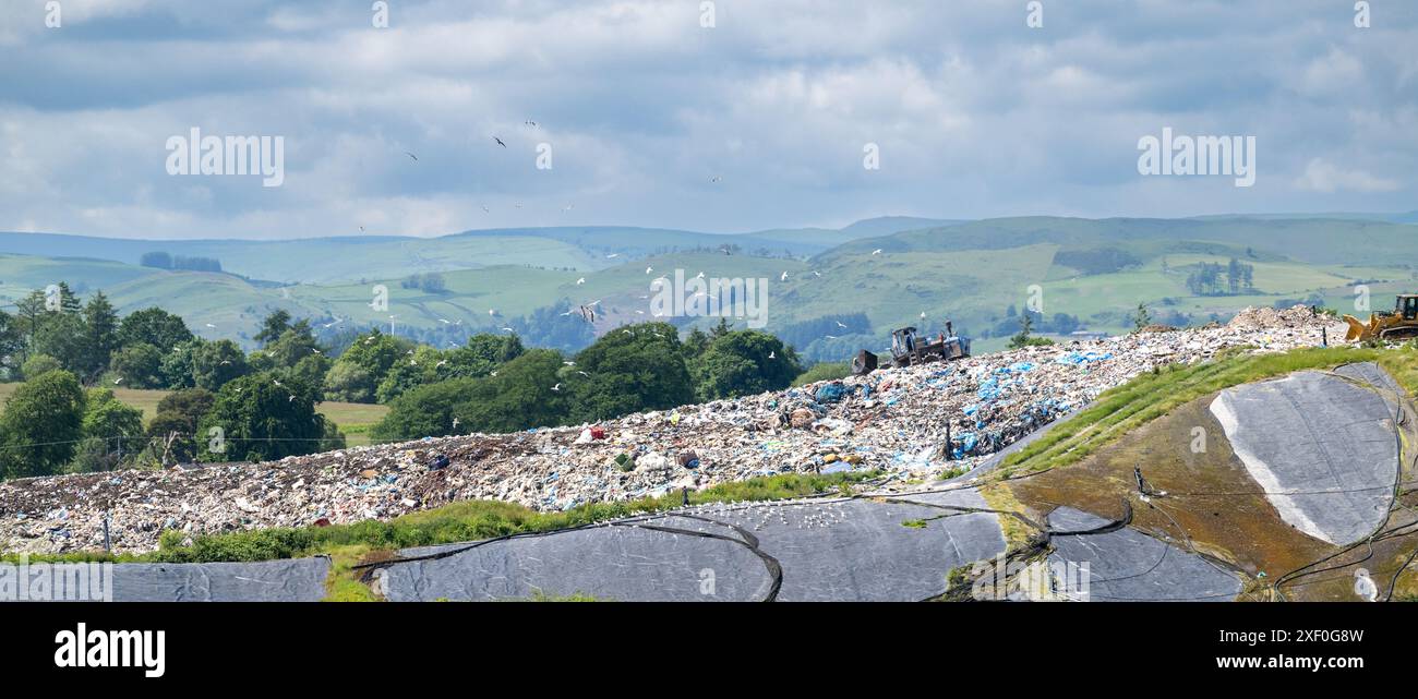 Uk landfill site hi-res stock photography and images - Alamy