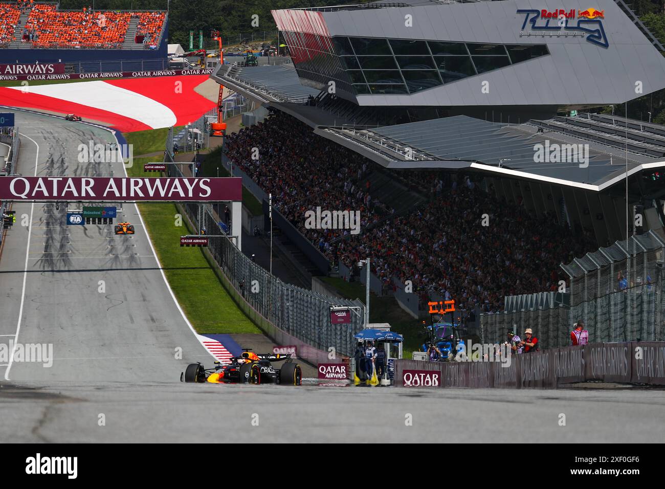 Max Verstappen (NED) - Oracle Red Bull Racing - Red Bull RB20 - Honda ...