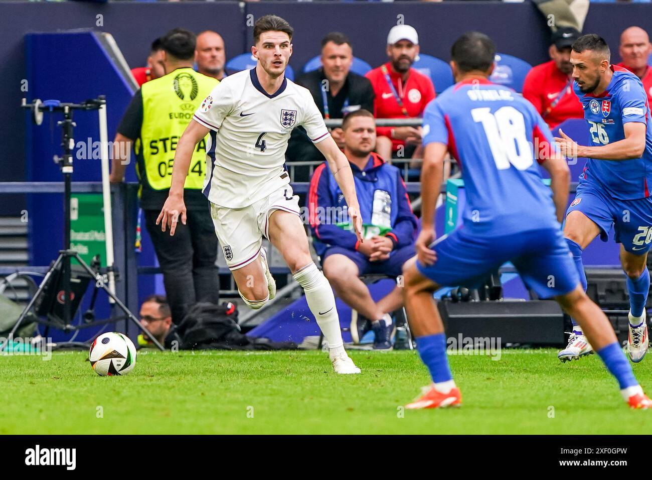 GELSENKIRCHEN, GERMANY - JUNE 30: Declan Rice of England runs with the ...