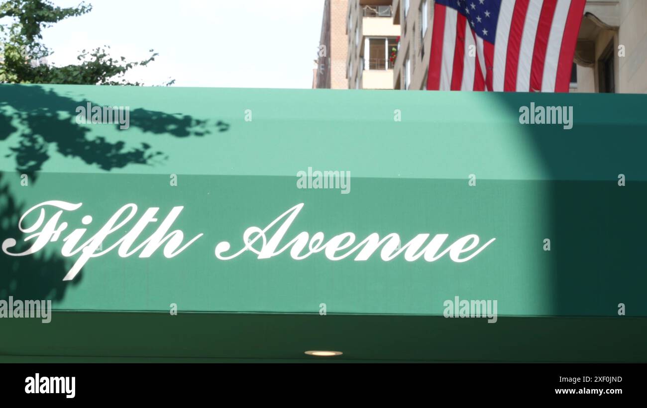 Fifth avenue, 5 ave sign, Manhattan midtown architecture, New York City ...