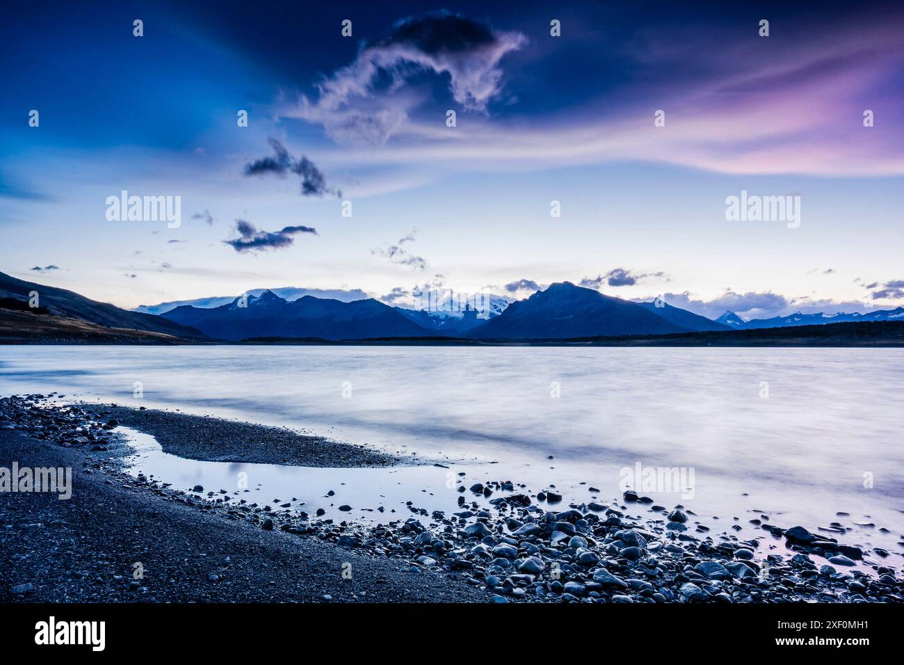 sunset on Lake Roca, El Calafate, Los Glaciares National Park ...