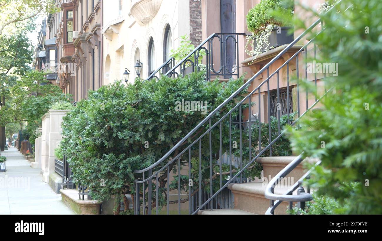 New York City townhouse building, Brooklyn Heights residential district ... New York City townhouse building, Brooklyn Heights residential district ...