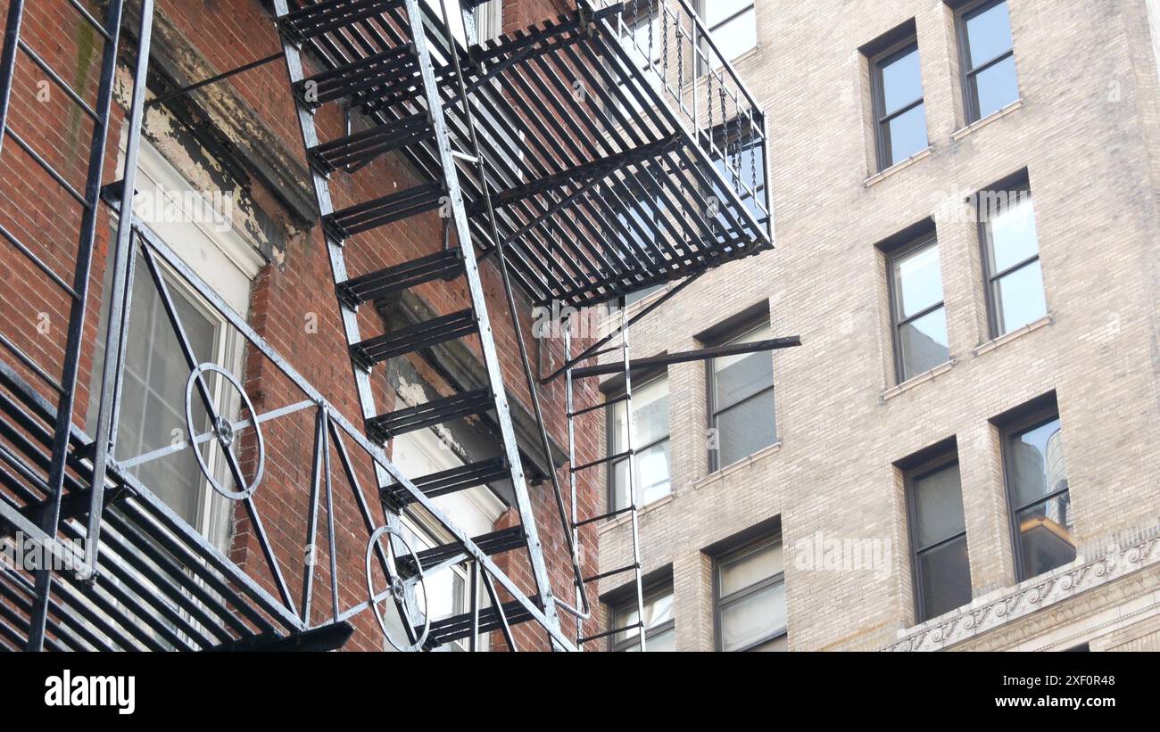 New York City classic building architecture, Manhattan, USA. Urban ...