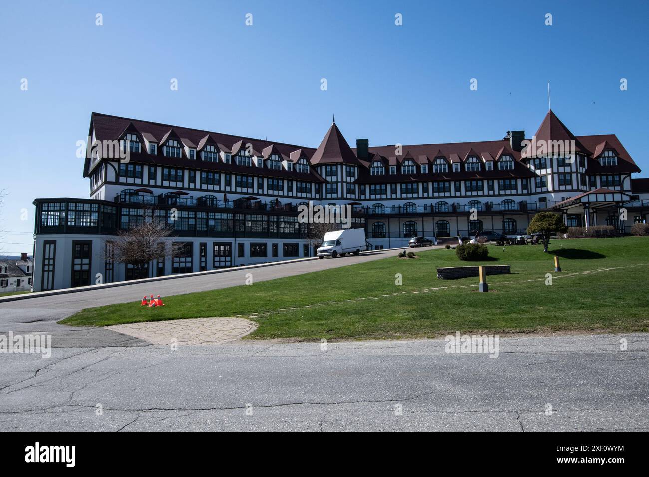 The historic Algonquin Resort in St. Andrews, New Brunswick, Canada ...