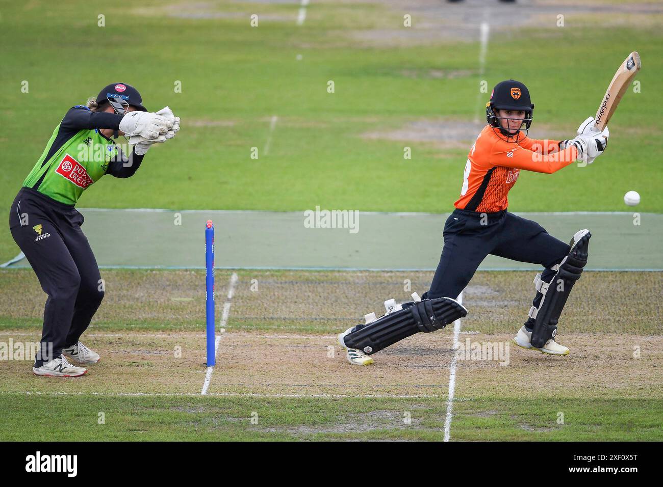 Hove, UK. 30 June 2024. Charli Knott of Southern Vipers batting during ...