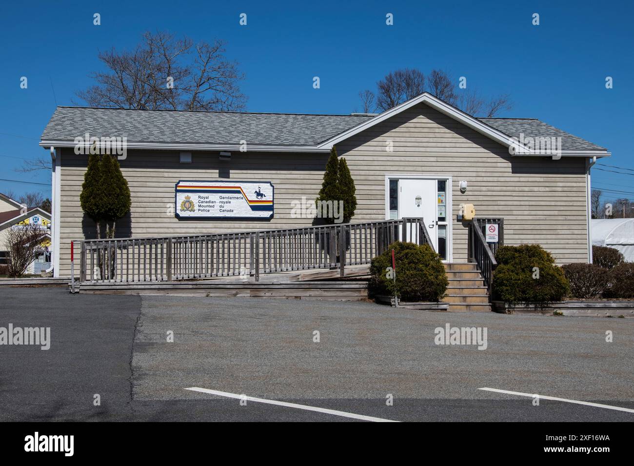 Rcmp sign hi-res stock photography and images - Alamy