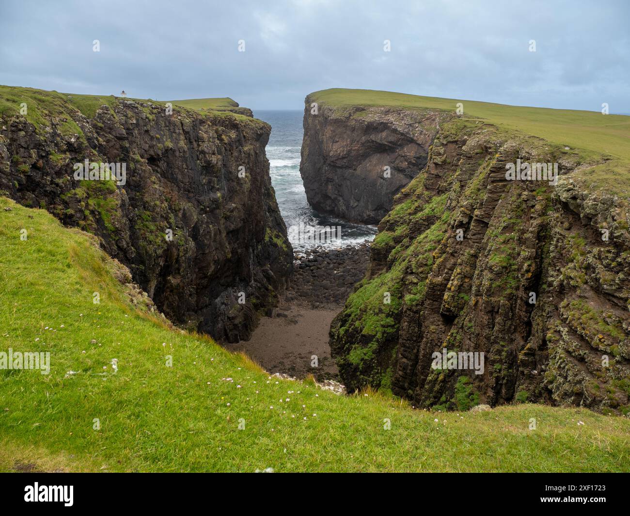 The rugged cliffs at Eshaness, Shetland, UK Stock Photo - Alamy