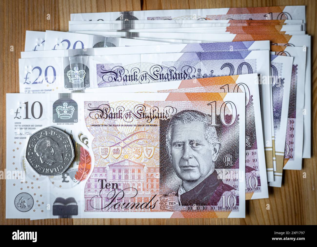 Banknotes featuring a portrait of King Charles III, first issued in ...