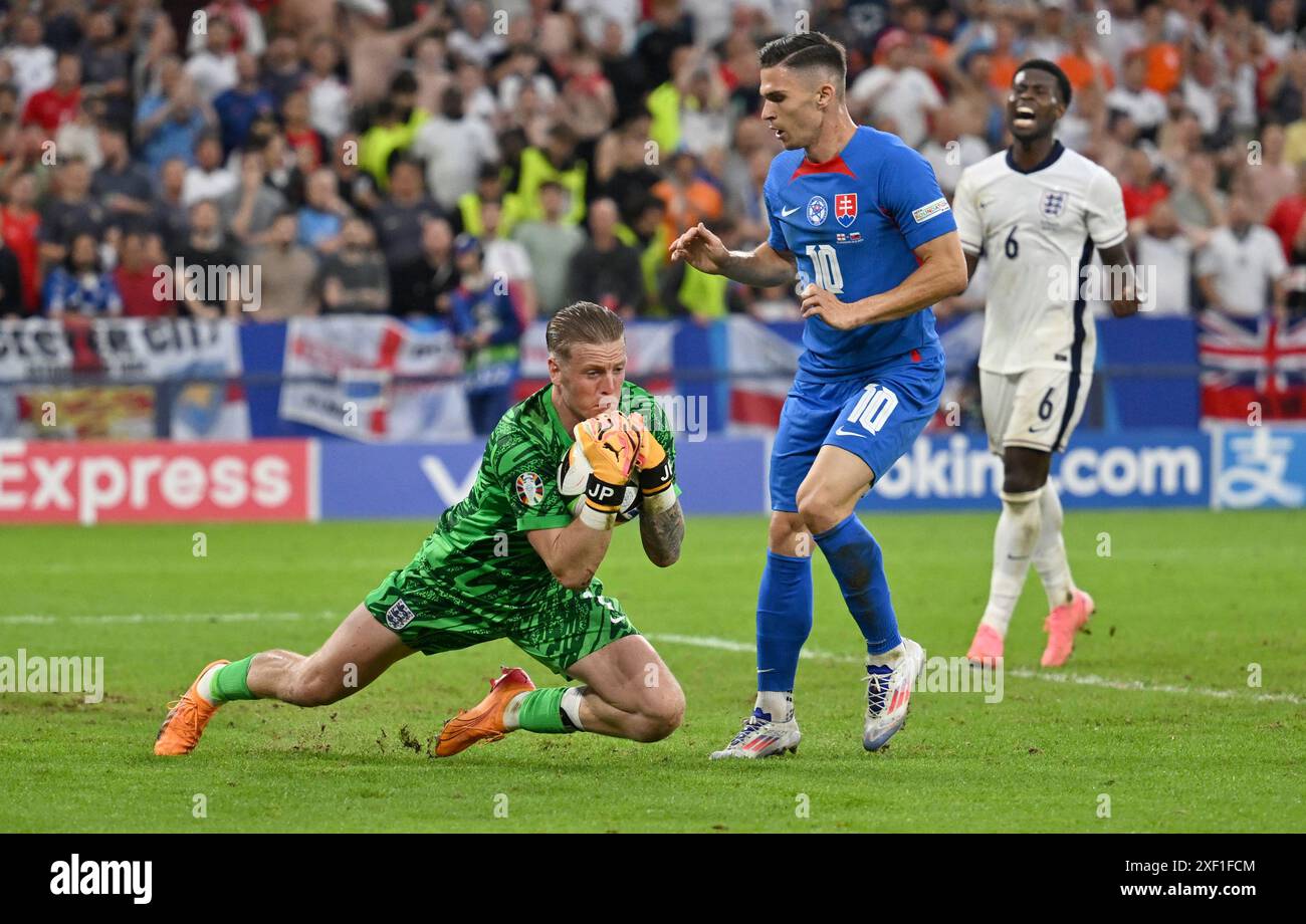 Gelsenkirchen, Germany. 30th June, 2024. Soccer, UEFA Euro 2024 ...