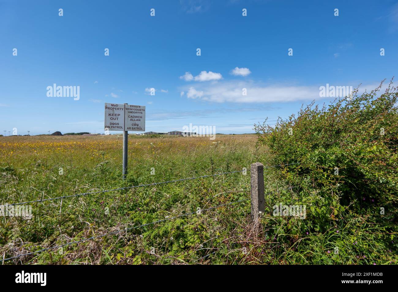 MOD warning sign for property at proposed site of new DARC Radar ...