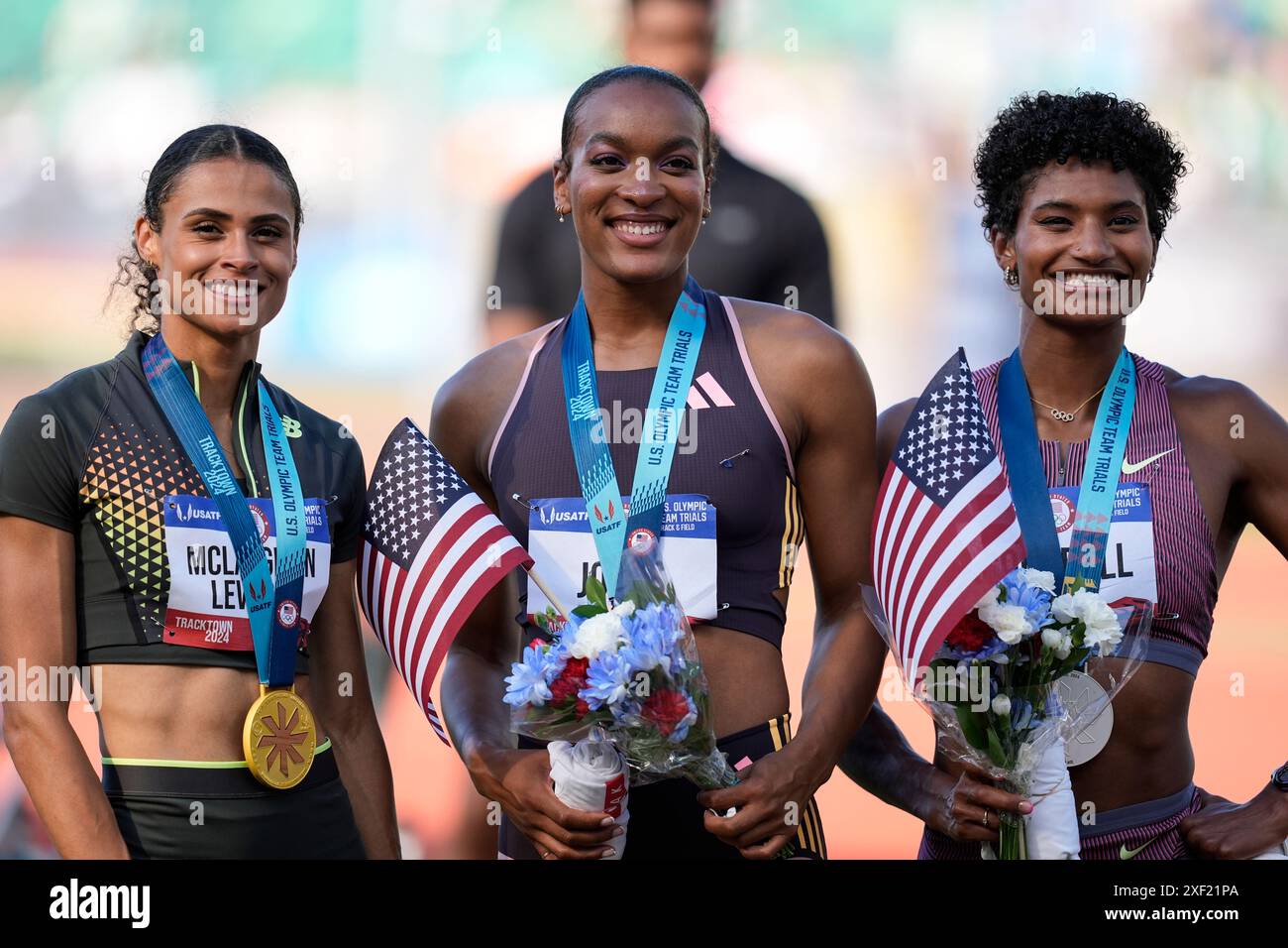 First place winner Sydney McLaughlin-Levrone, left, second place Anna ...