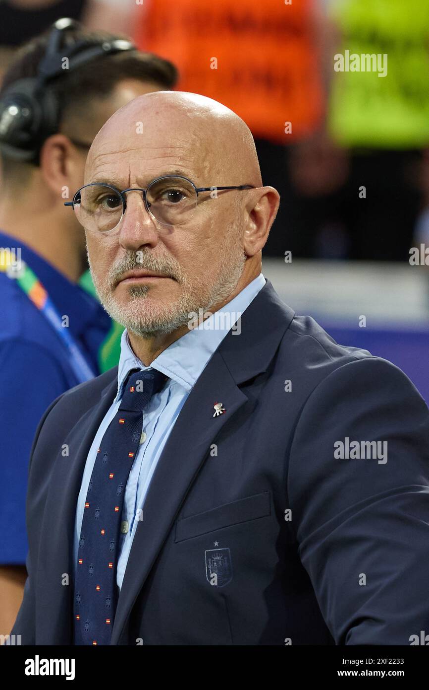Cologne. 30th June, 2024. Spain's head coach Luis De La Fuente is seen ...