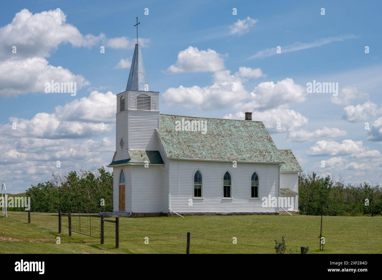 Historic wooden St Peter's Lutheran Church Scapa north of Hanna ...