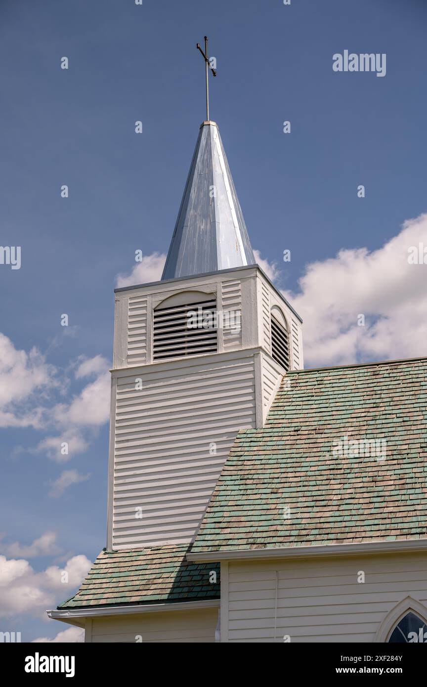 Historic wooden St Peter's Lutheran Church Scapa north of Hanna ...